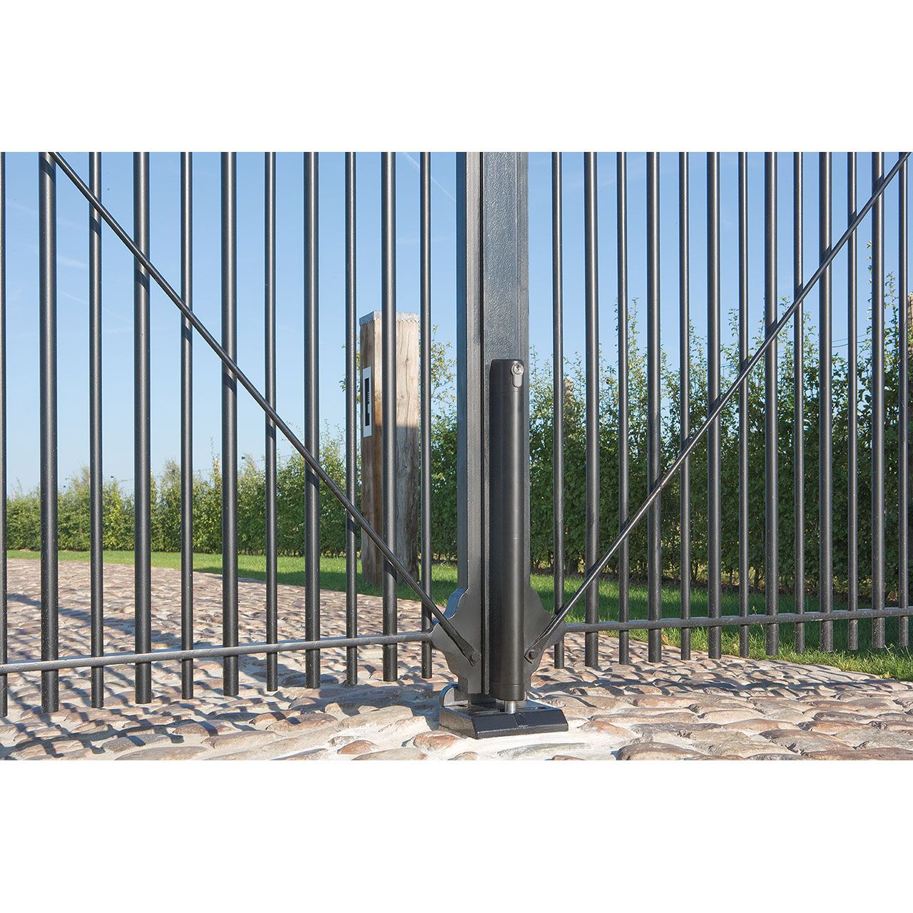 Locinox Motorized Electrical Drop Bolt | Hoover Fence Co.