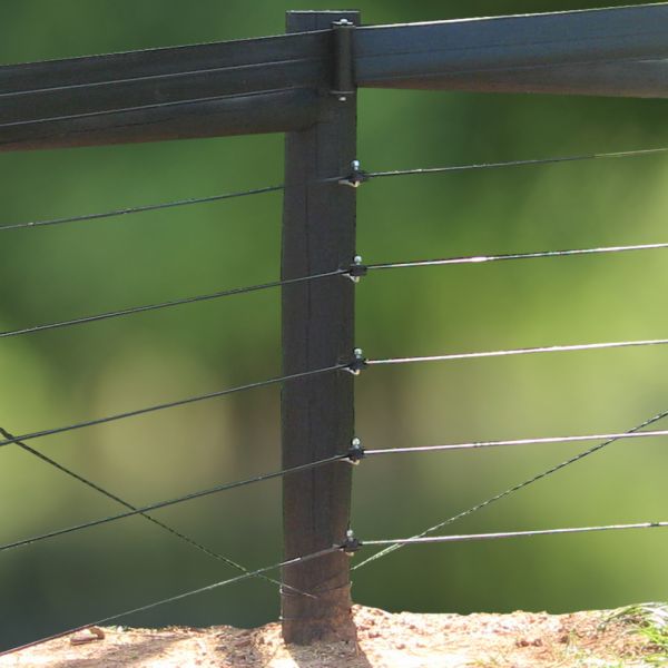Centaur Lag Corner Insulator | Hoover Fence Co.