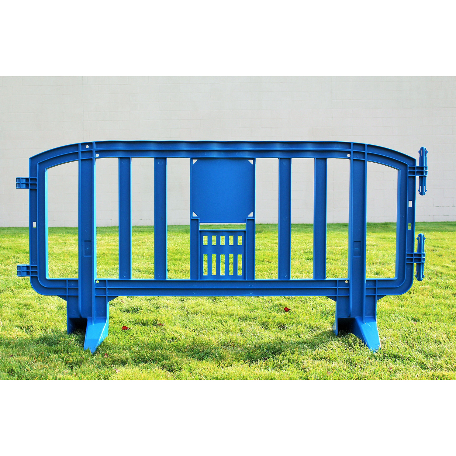 MLR Movit Plastic Crowd Control Barricades | Hoover Fence Co.