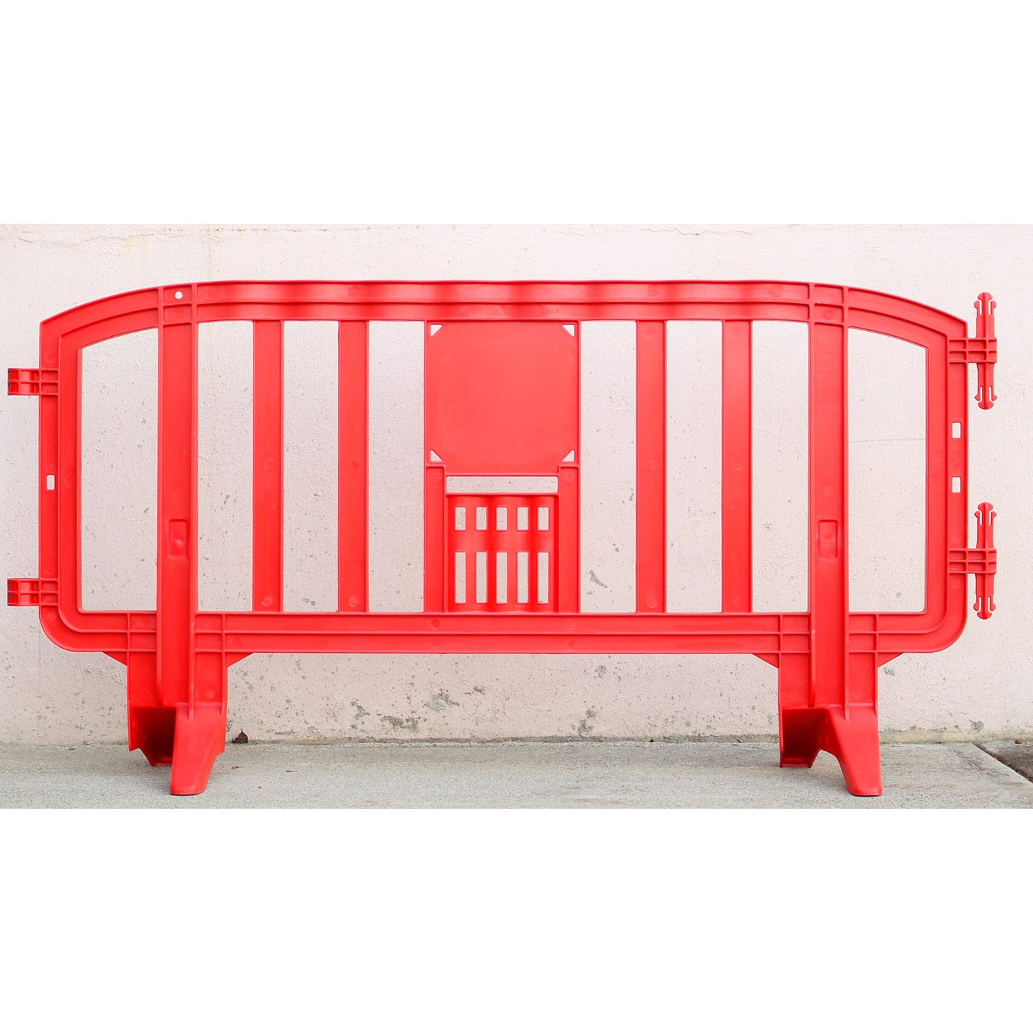 MLR Movit Plastic Crowd Control Barricades | Hoover Fence Co.