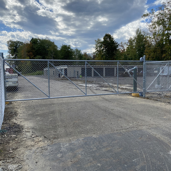 Hoover Fence Chain Link Fence Steel Cantilever Slide Gates | Hoover ...
