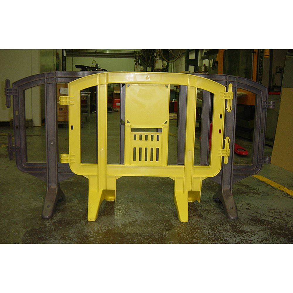 MLR Minit Plastic Crowd Control Barricades | Hoover Fence Co.