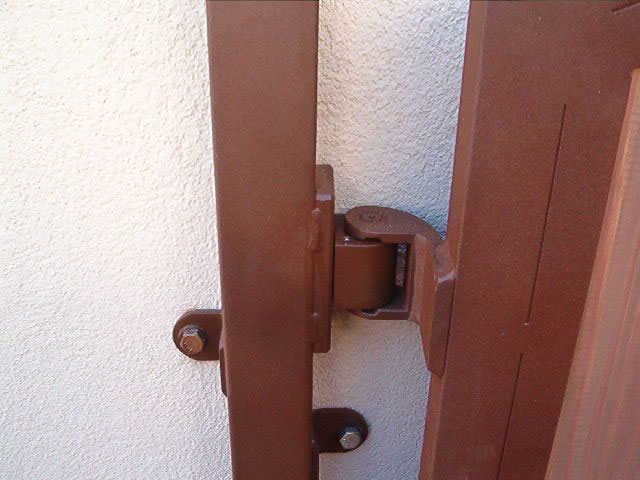 SureClose® Gallery | Hoover Fence Co.